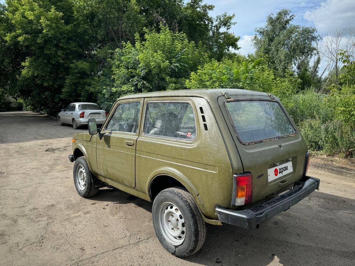 Лада 4x4 2121 Нива 1999 в Омске, Боевая нива на отличном ходу, 4WD, 1.7 MT, бензин, с пробегом ...